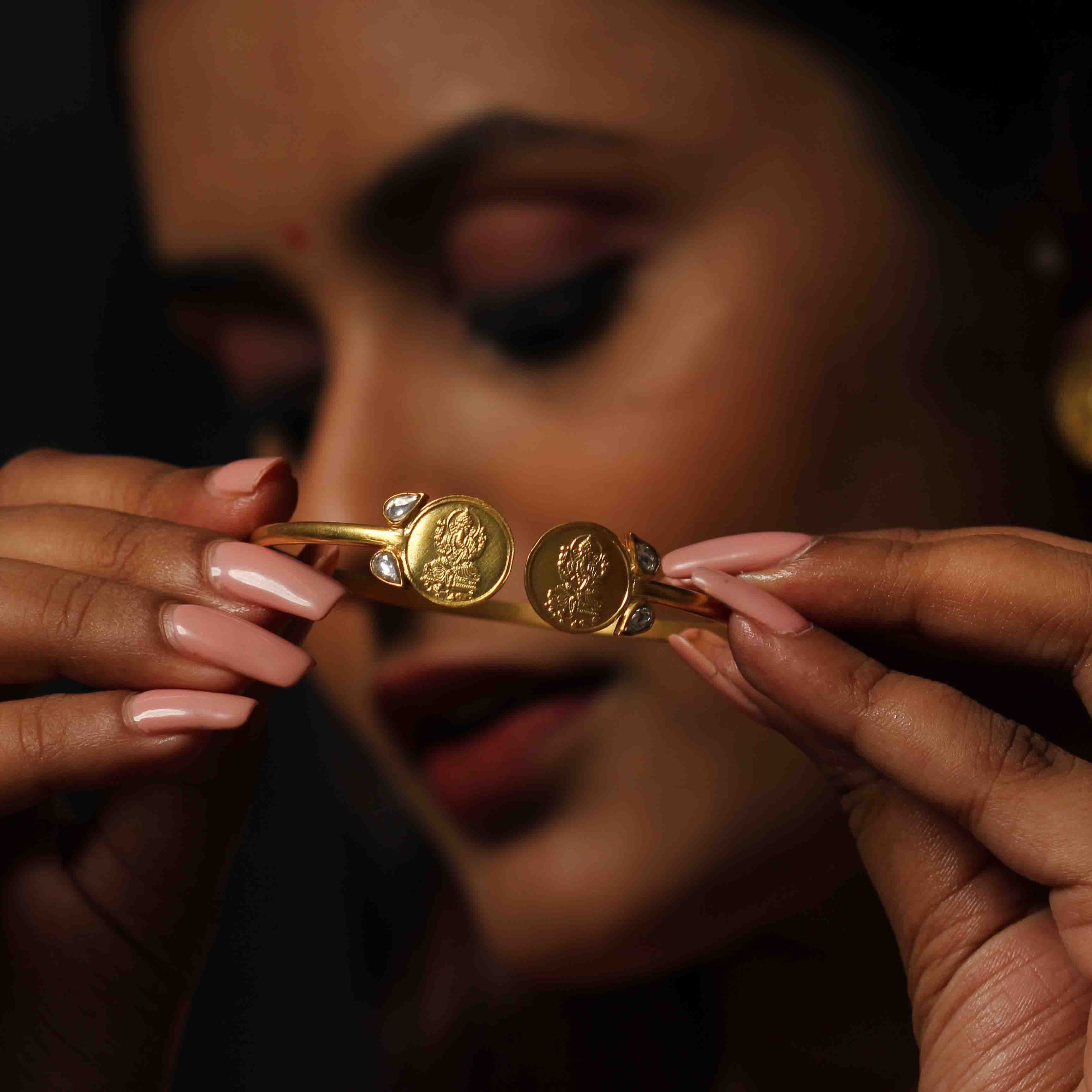 Buy Silver Kuber Coin Kada Online - Unniyarcha – Unniyarcha Design