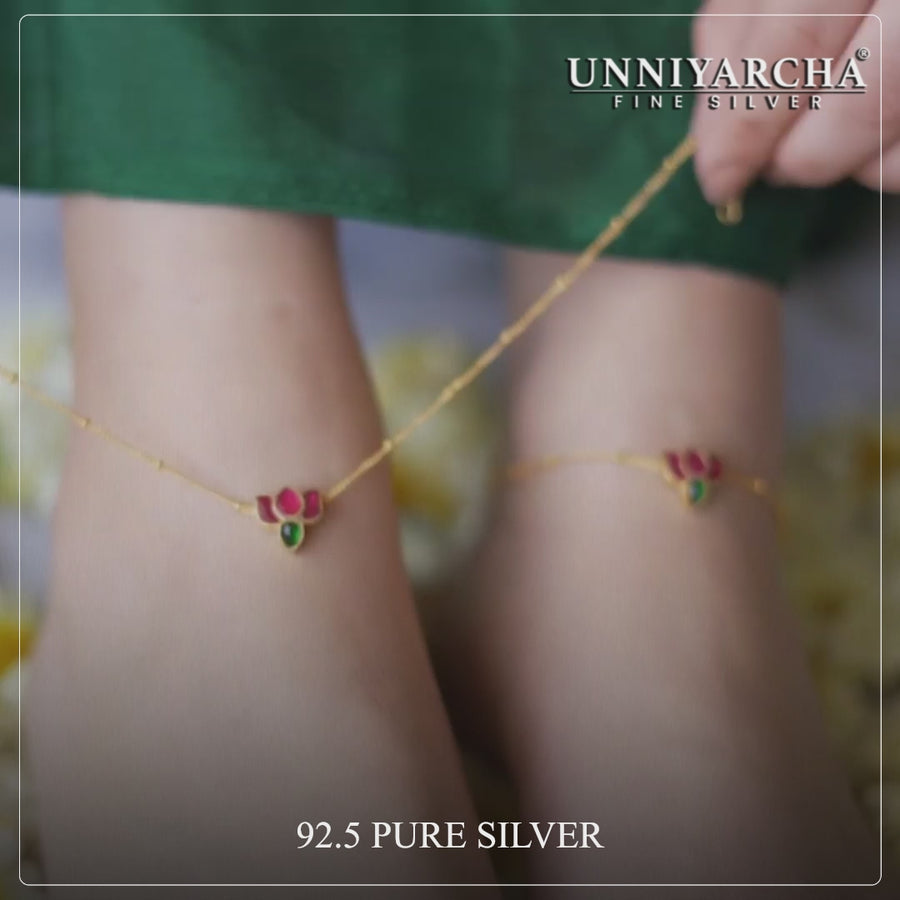 Shop Silver Kundan Lotus Anklet Online at Unniyarcha – Unniyarcha Design